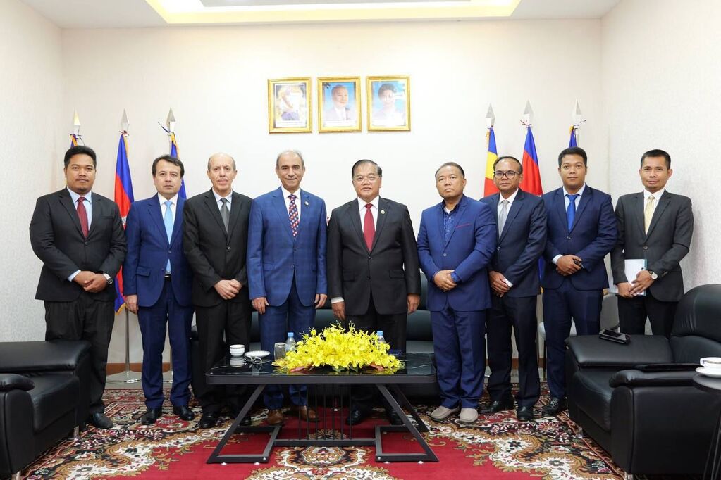 OIC Mission Meets with the Minister of State in Charge of Special ...