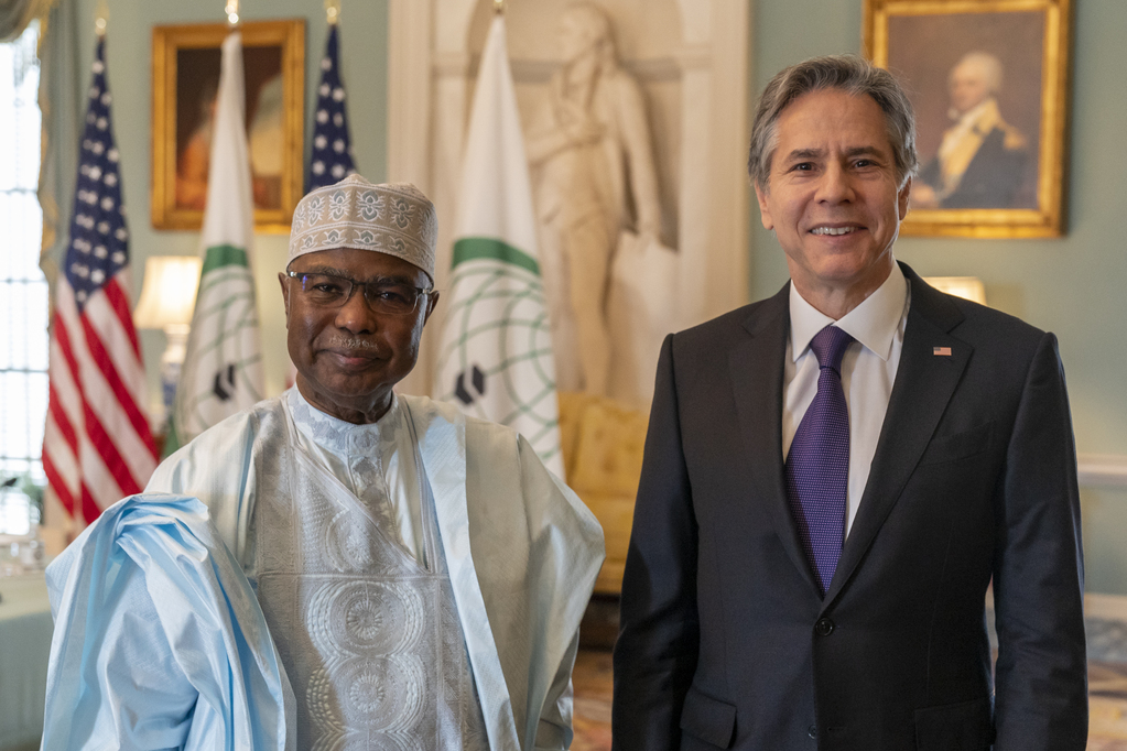 OIC Secretary-General Holds Talks with US Secretary of State